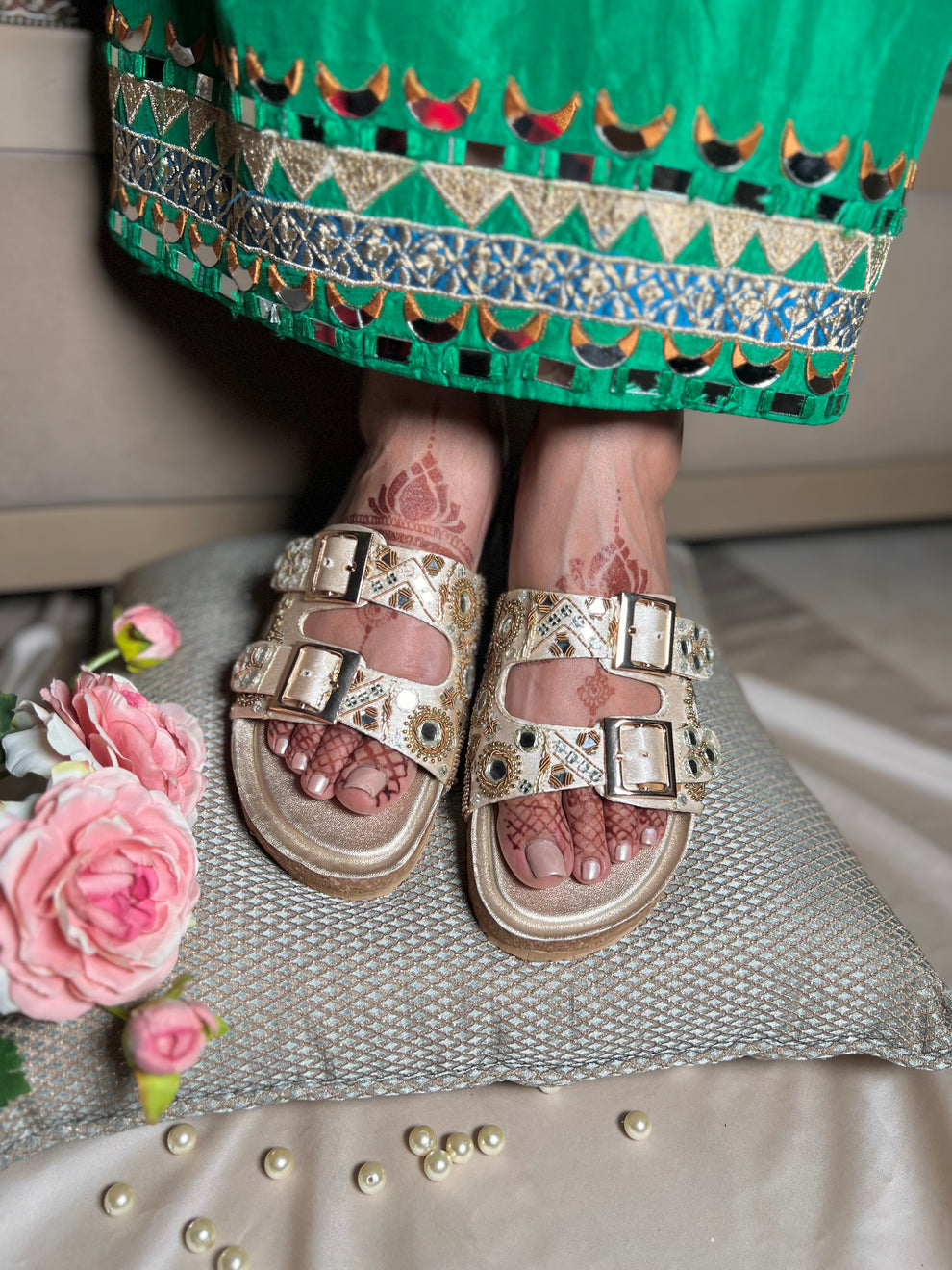 Mirror Glam Embroidered Crock Sole Comfort Sliders – Sandal Stories